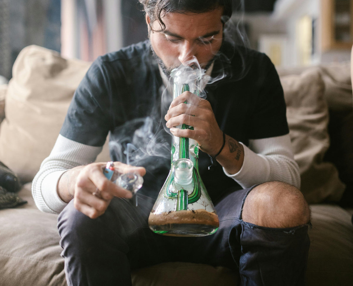 Quelle taille de bang vous convient le mieux ? — Bongs Canada